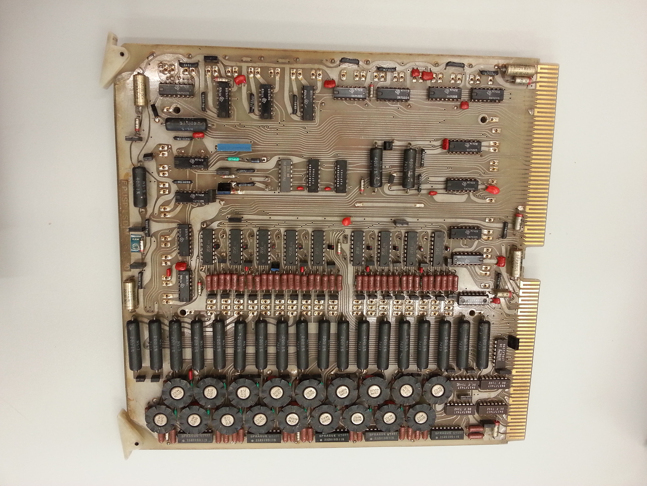 Historical preservation of the Patinho Feio computer (USP - 1971 ...